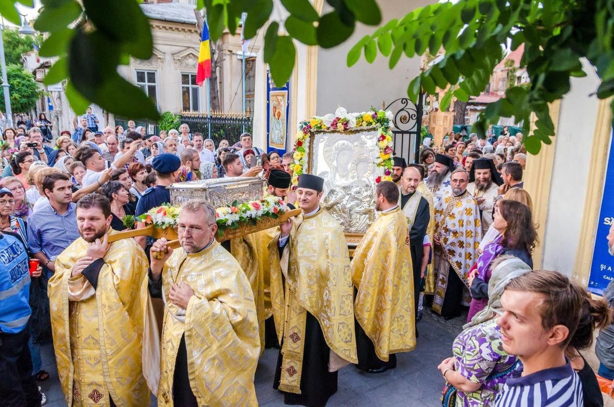 Tradiții, obiceiuri și superstiții de Sfântul Vasile şi în prima zi a ...